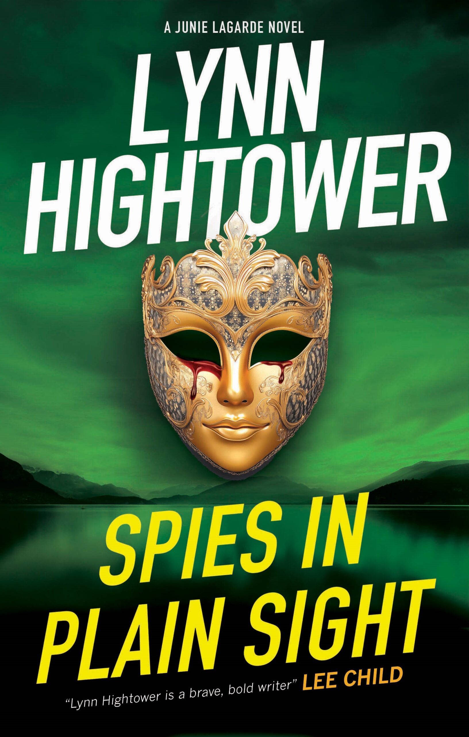 Spies in Plain Sight - Severn House